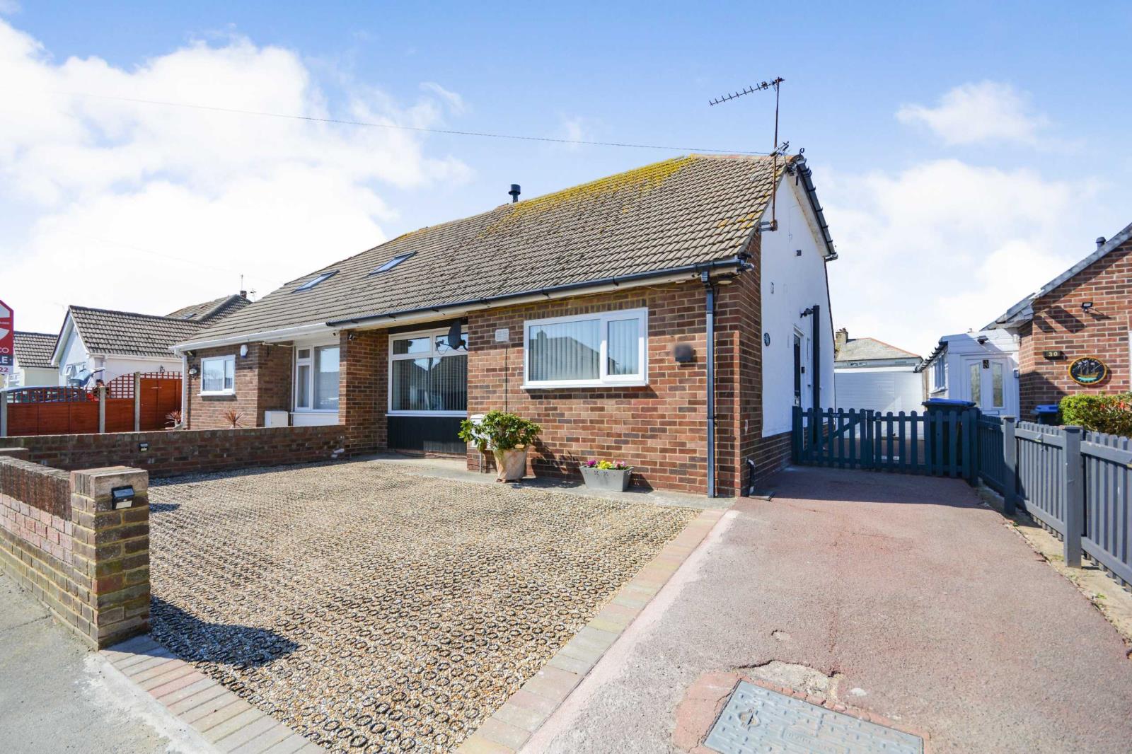2 Bedroom Semi Detached Bungalow For Sale At Violet Avenue Ramsgate ...