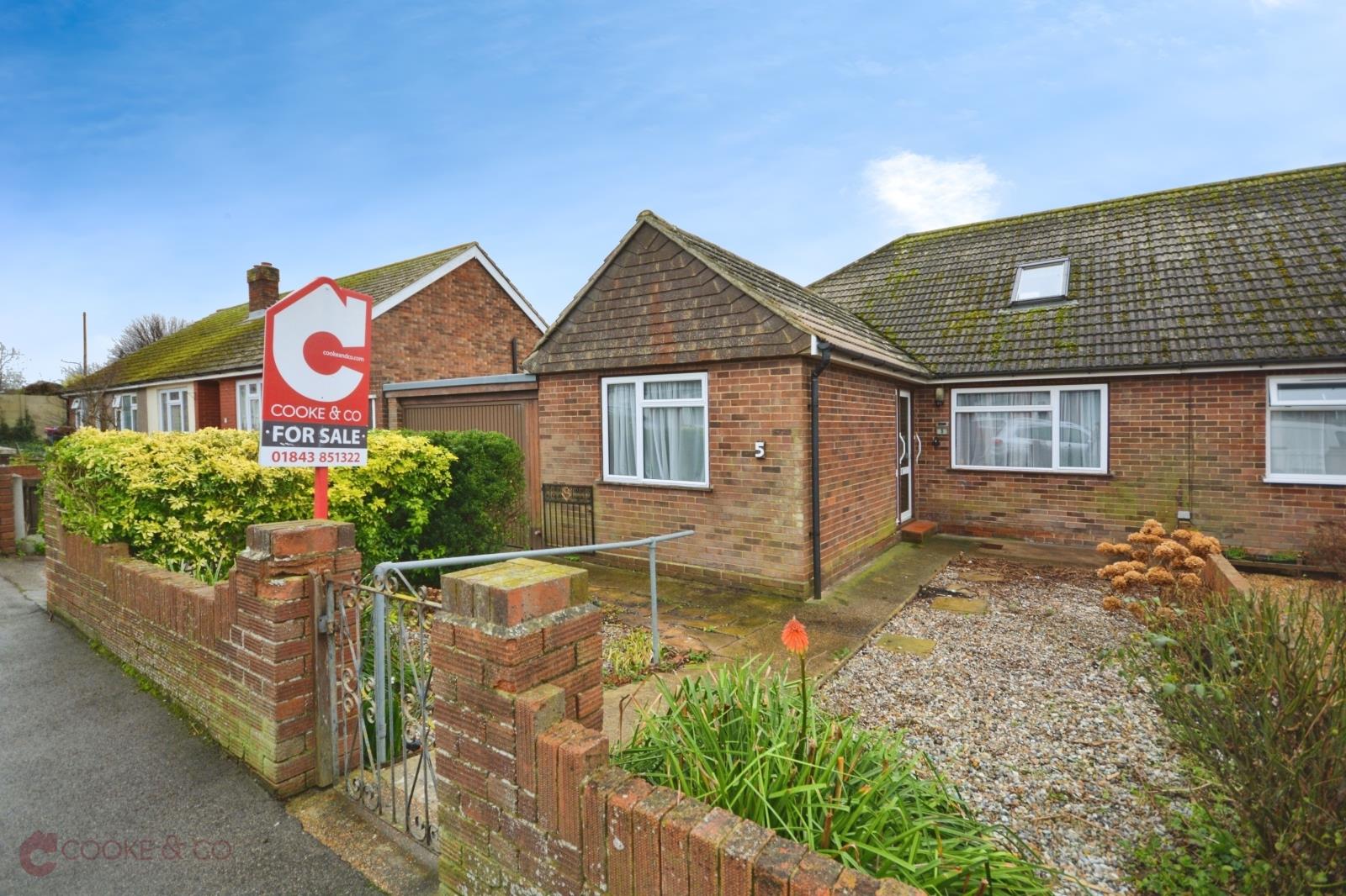 3 Bedroom Semi Detached Bungalow For Sale At Greenhill Gardens Ramsgate ...